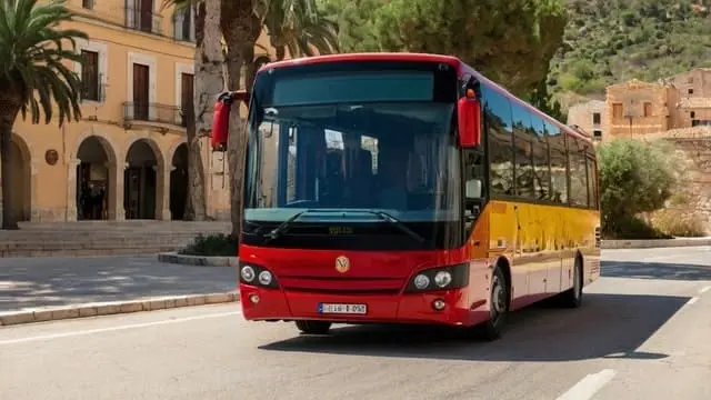 Öffentliche Verkehrsmittel auf Mallorca: Bus, Bahn & Tipps ...